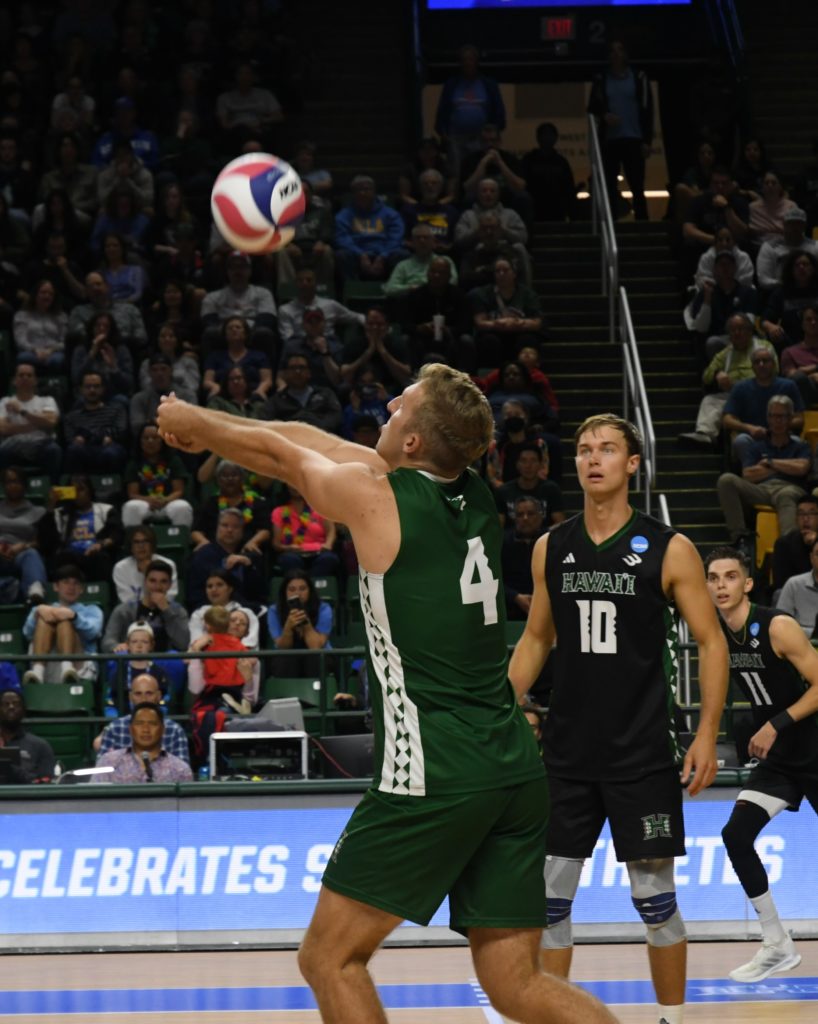 Photo gallery: NCAA Tournament semifinals – Off the Block
