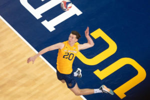 Henno spearheads No. 5/5 UC Irvine to comeback win against No. 1/1 ...
