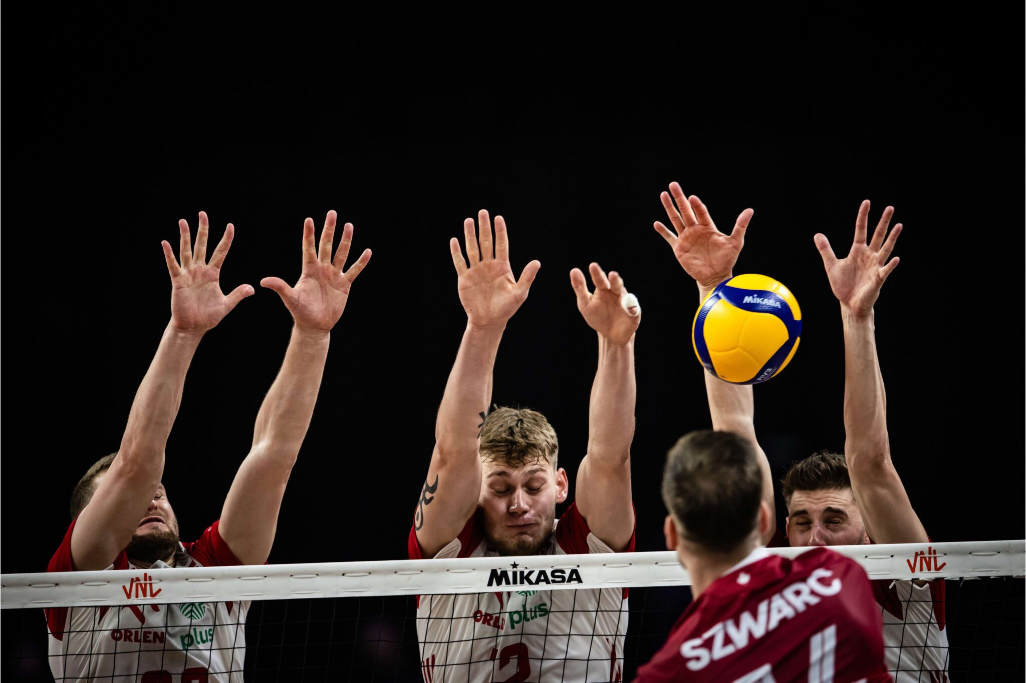 FIVB Volleyball Nations League match results from Thursday, updated ...